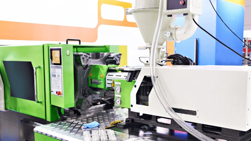 What is reaction Injection Molding (RIM)?