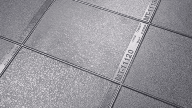 Injection Molding Surface Finish: The Definitive Design Guide - Hongju